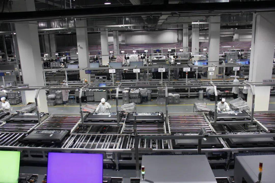 TV assembly line Television production line