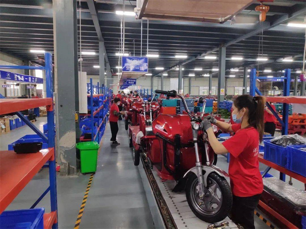 Tricycle assembly line Production line