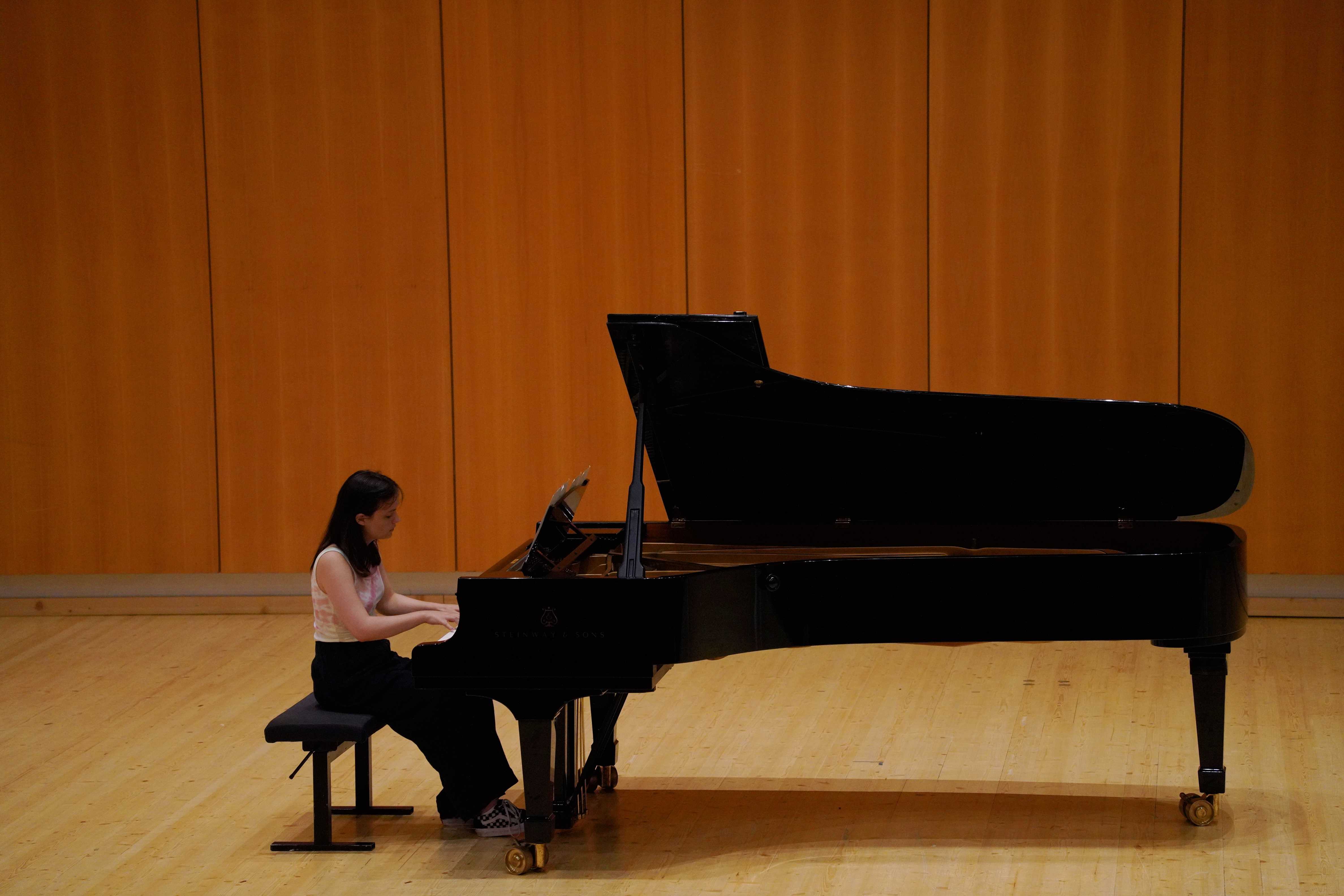 Simona Glavan-official website